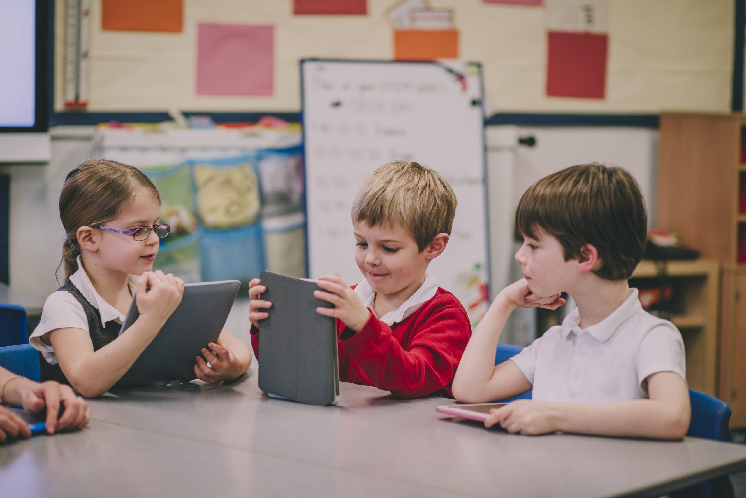 EYFS Computing Lesson Plan | Bee-Bots & Algorithms